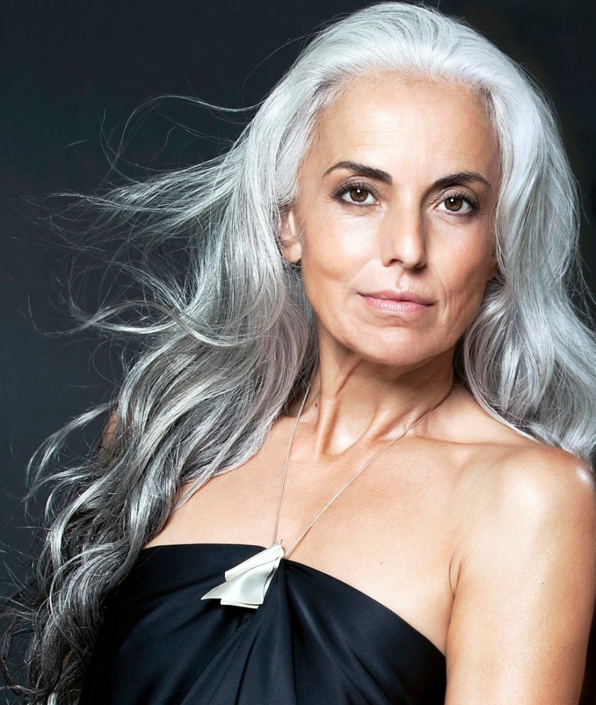 59 year old Fashion Model still rocks the scene! | pnoys.com